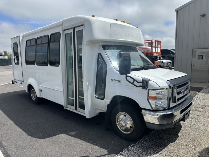 Cheap Shuttle Buses For Sale!