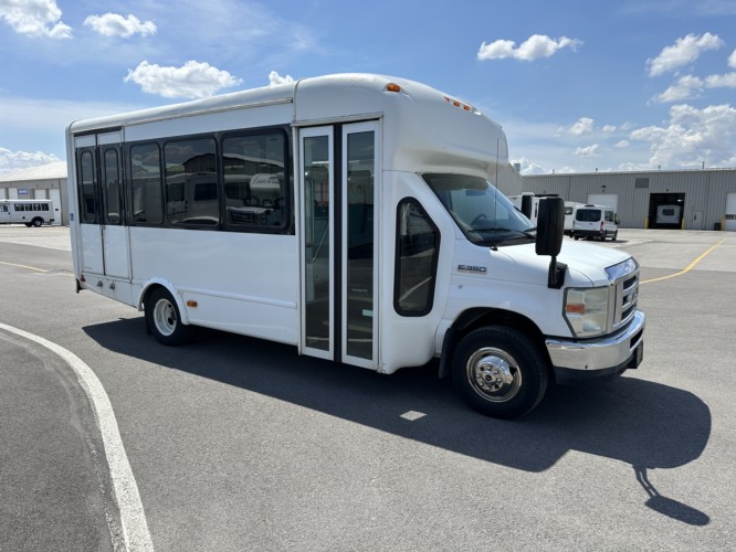 Cheap Shuttle Buses For Sale!